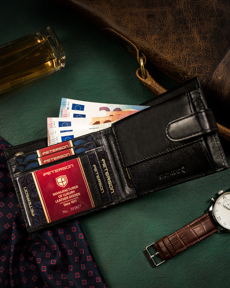 Duży portfel męski z systemem RFID Protect - Peterson | Zamów na Rovicky.eu